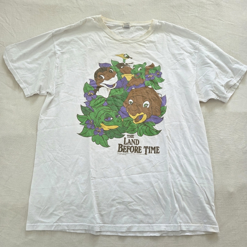 The Land Before Time White T-Shirt Adult Large - Gem